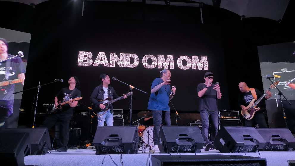 Musisi Legendaris 90an dan 2000 Membawa Semangat True Friends Forever ...