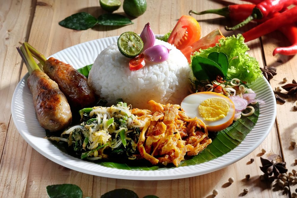 7 Makanan Khas Bali yang Enak dan Paling Populer